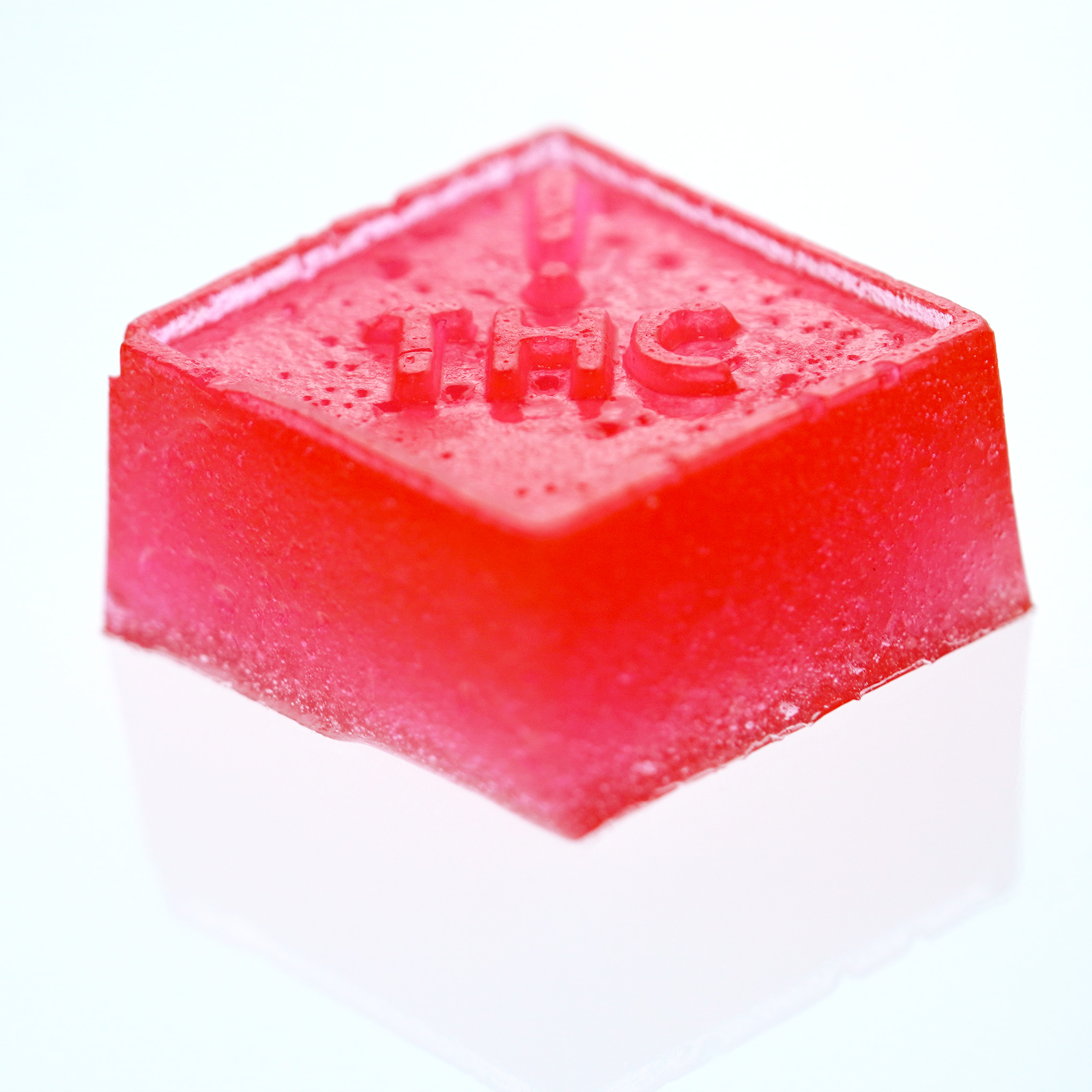 WM-GUMMIE-SINGLE-SQUARE-002
